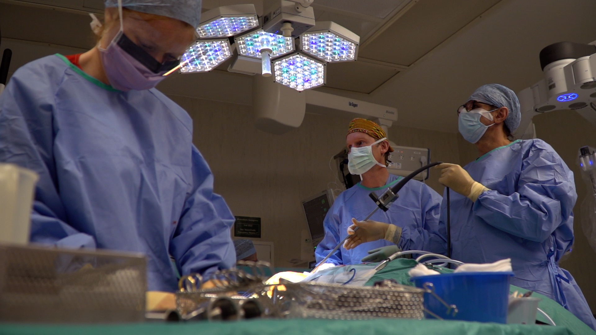James Cook team perform UK’s first uniportal robotic lung surgery ...